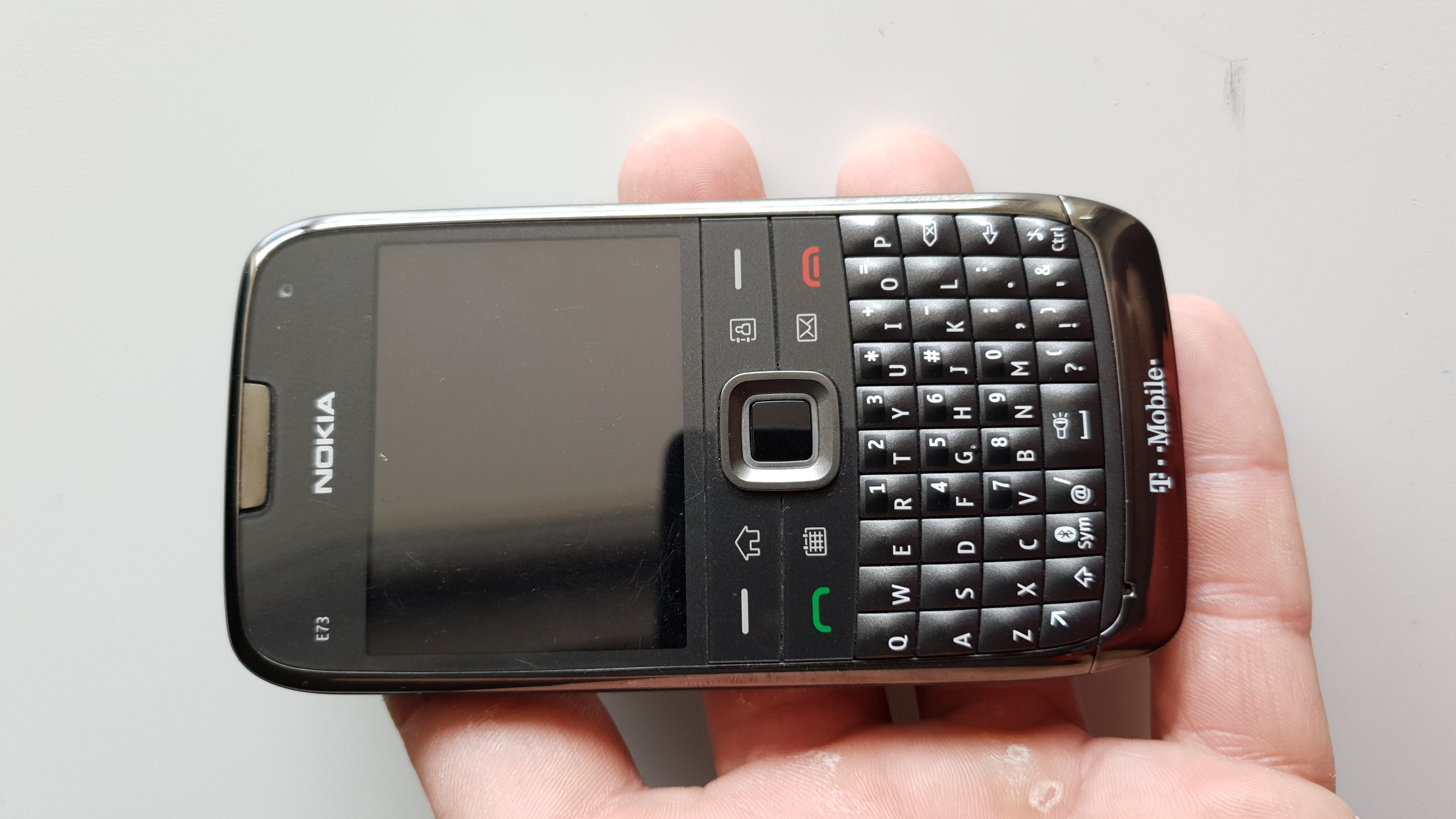 Nokia E73 Red